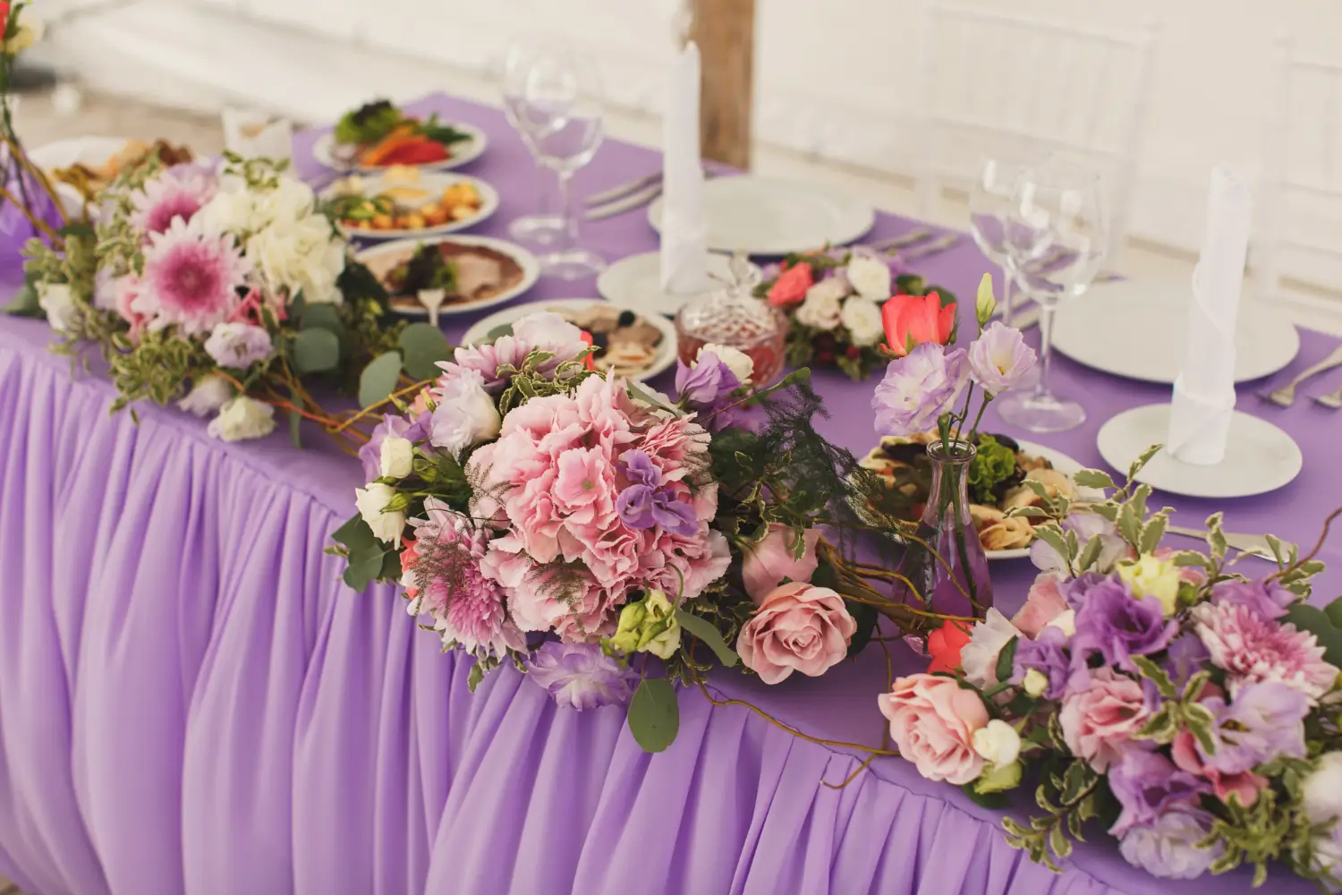 17 Unique Flower Theme Party Ideas for a Blooming Good Time